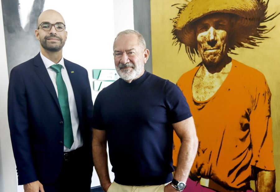 FirstBank Platinum Art Series - Placeres