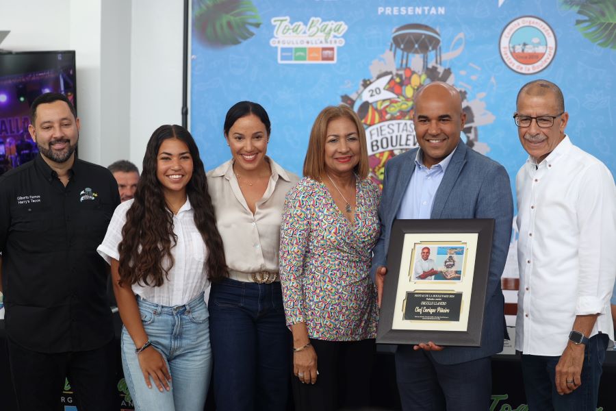 Reconocimiento a Chef Enrique Piñeiro - Placeres